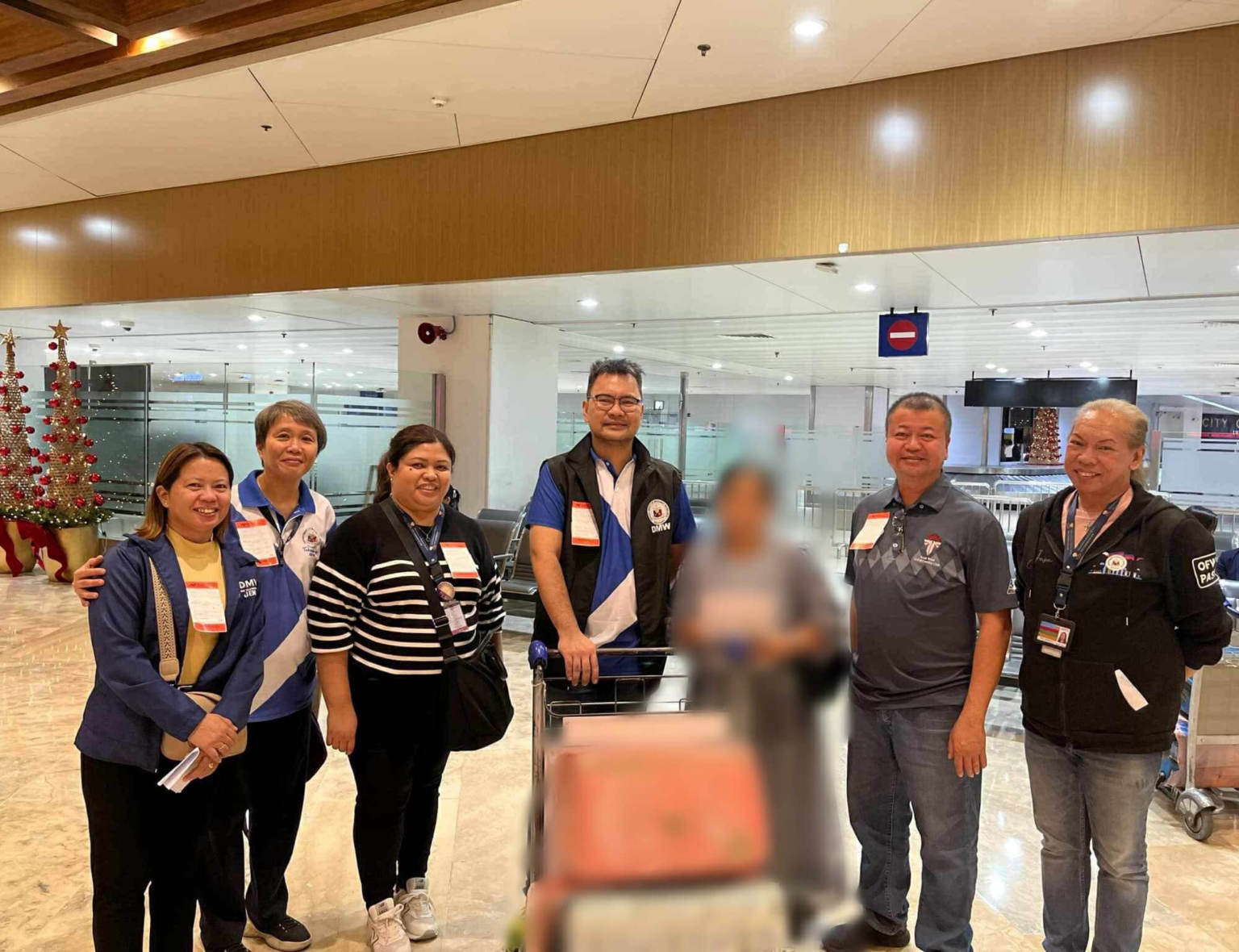 Kapatid na OFW ni Mary Jane Veloso na inabuso sa Saudi Arabia, nakauwi ...