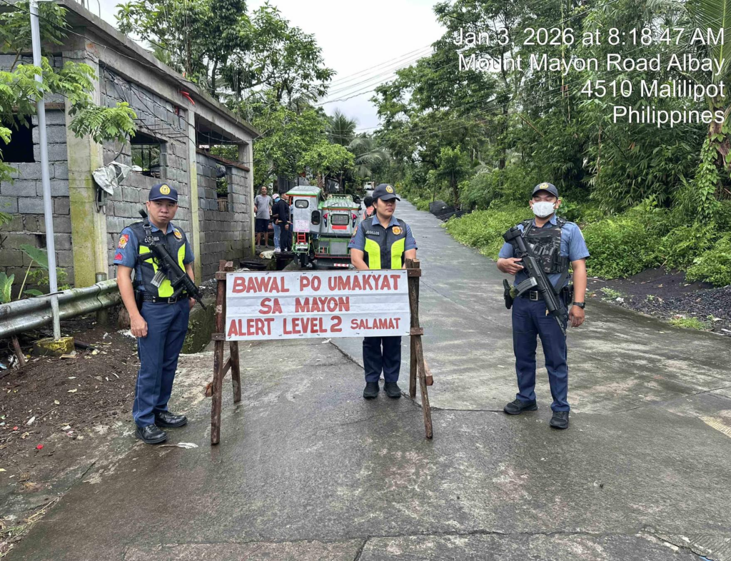 Bicol police enforce safety measures for residents near Mayon Volcano ...